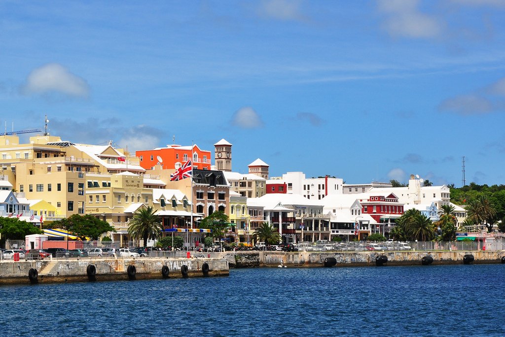 Bermuda Cruises: Best Price Guaranteed | Book a Cruise to Bermuda ...