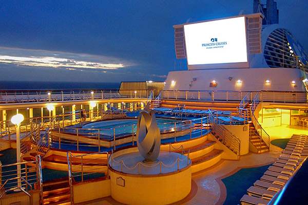 Grand Princess | Cruise Ship Deals from CruiseDirect.com